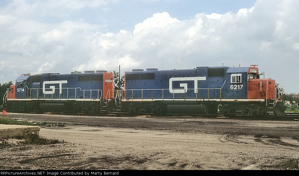 GTW 5714 and 6217